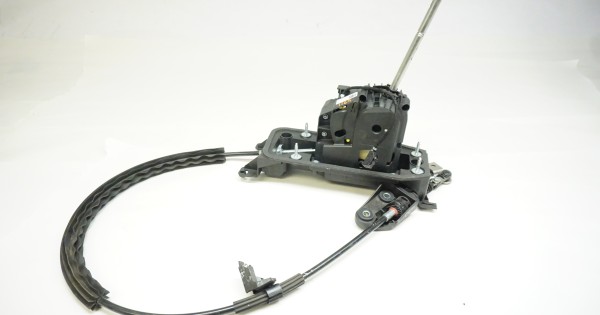 Transmission Gear Shift Selector 5QH713023R